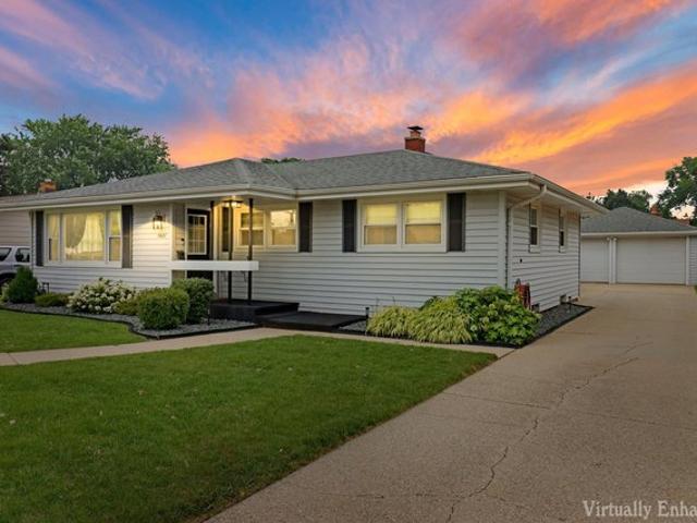 7927 20th Ave, Kenosha, WI 53143