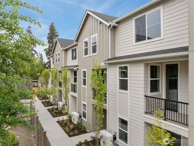 7929 th St SW, Edmonds, WA 98026