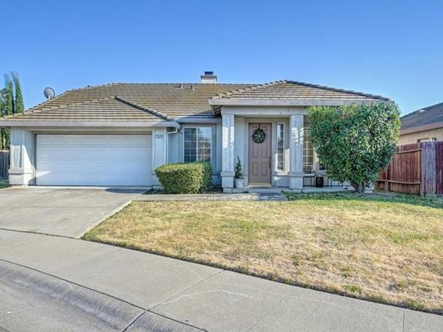 7920 Calzada Ct, Elk Grove, CA 95758