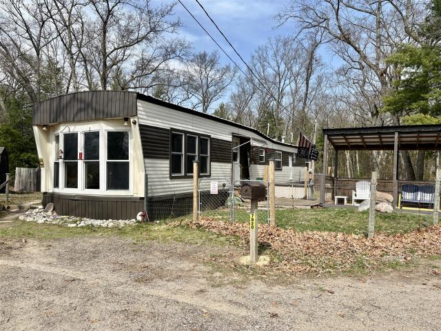 7920 E Lake Road