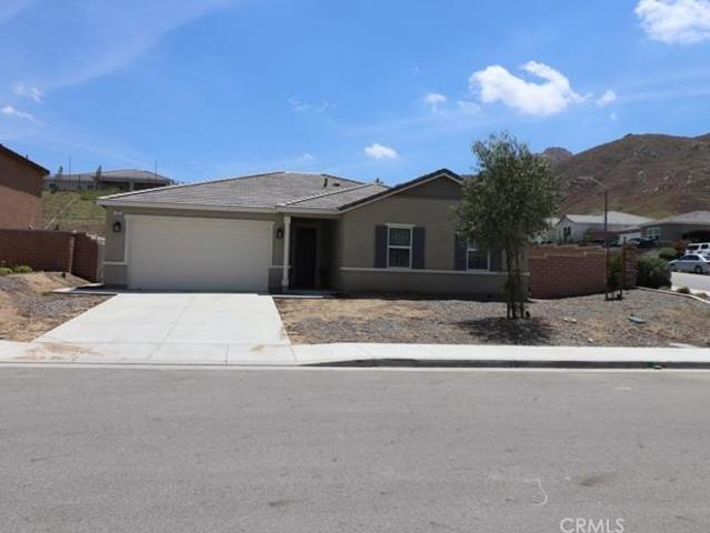 7920 Zona Ct, Riverside, CA 92507
