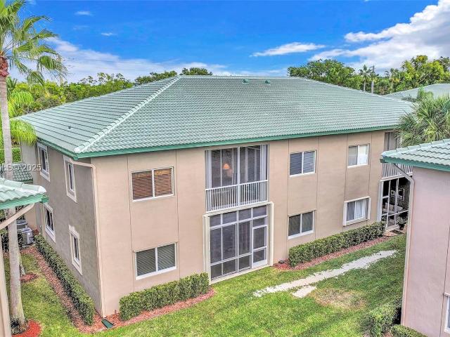 7921 Exeter Blvd E, Unit 202, Tamarac, FL 33321 | MLS #A11911