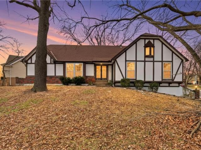 7922 N Northwood Rd, Kansas City, MO 64151 | MLS #2600