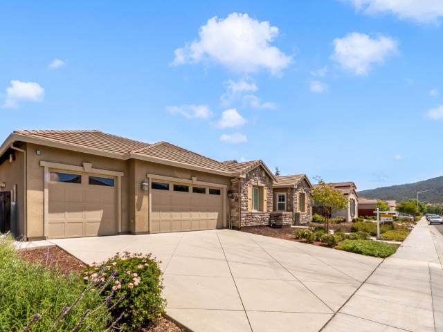 7922 Cinnamon Way