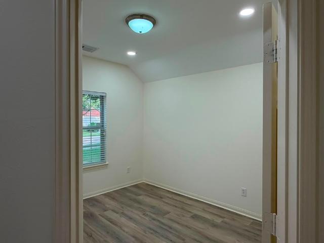 7922 Thorncroft Manor Lane