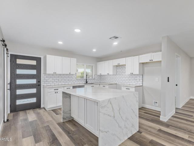 7922 W Clayton Dr, Phoenix, AZ 85033 | MLS #6982 | Compass