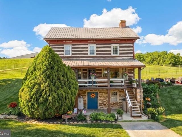 7923 Main St, Glenville, PA 17329