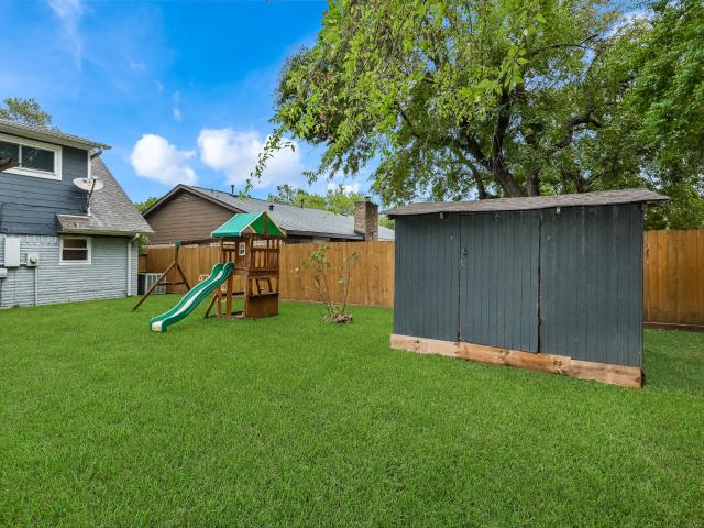7923 Dawnridge Drive