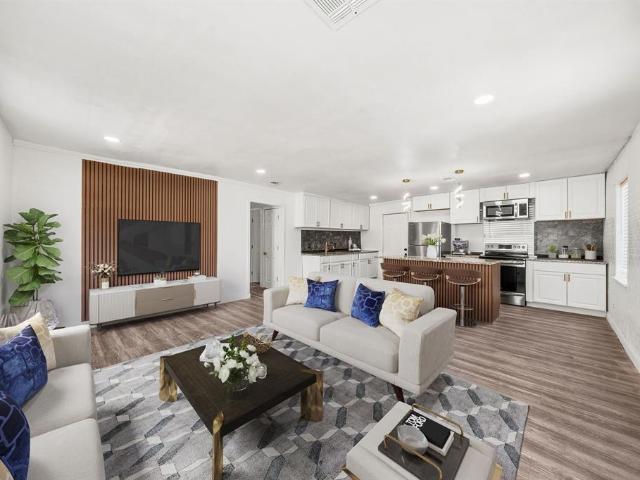 7923 S Nassau Circle