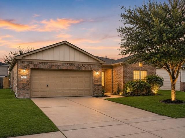 7923 Tilbury Woods Ln, Cypress, TX 77433