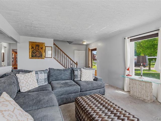 792 Fairview Drive