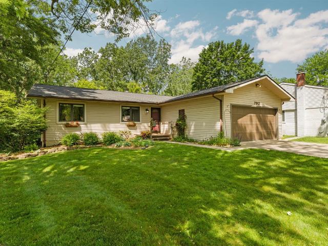 792 Knollwood Court