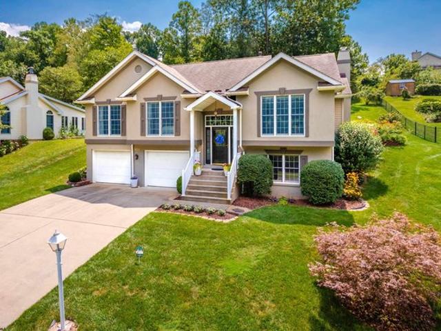 792 Morgan Dr, Morgantown, WV 26505
