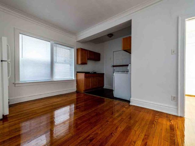 7934 S Wabash 2 Bedroom Apartment for Rent at 7934 S Wabash Ave, Chicago, IL 60619 Chatham