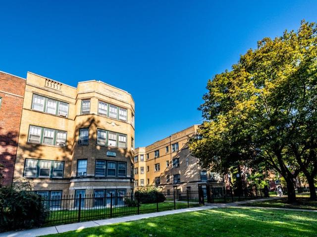 7934 S Wabash 2 Bedroom Apartment for Rent at 7934 S Wabash Ave, Chicago, IL 60619 Chatham