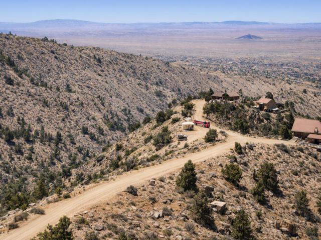 7935 Scenic Dr, Pinon Hills, CA 92372 | MLS #219146
