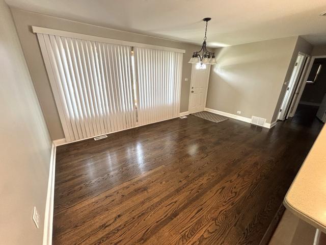 7937 W 82nd Place