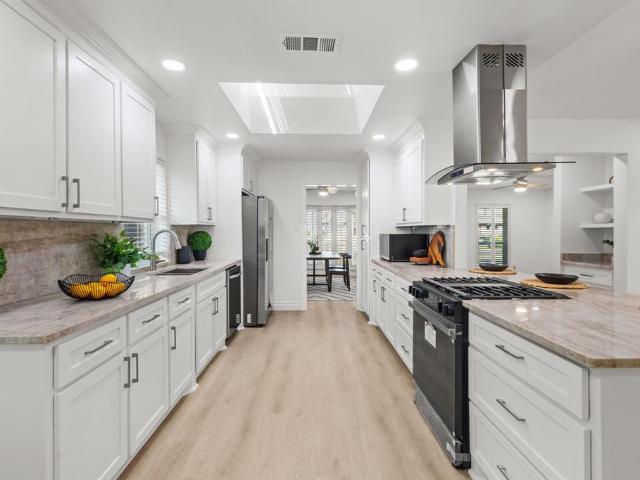 7938 Hillfawn Cir, Dallas, TX 75248 | MLS #21241 | Compass