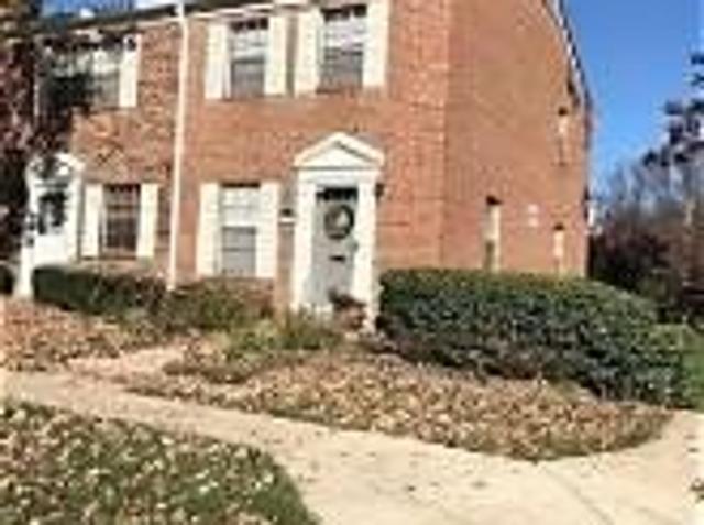 7938 Lakecrest Dr, Greenbelt, MD 20770