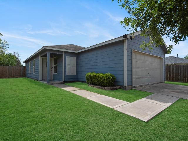 7939 Yaupon View Dr, Cypress, TX 77433 | MLS #5300 | Compass