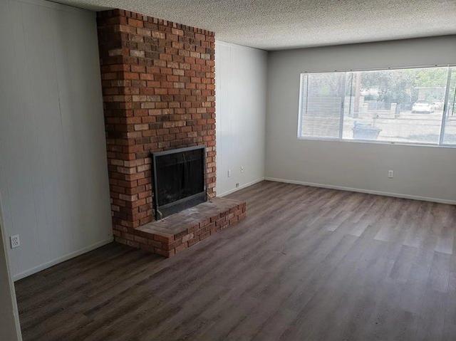 7930 Cypress Ave, Fontana, CA 92336