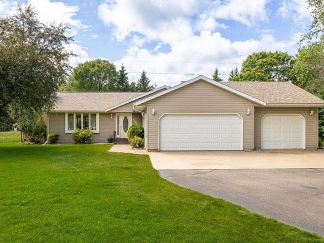 7930 Carillon Dr, Wisconsin Rapids, WI 54494