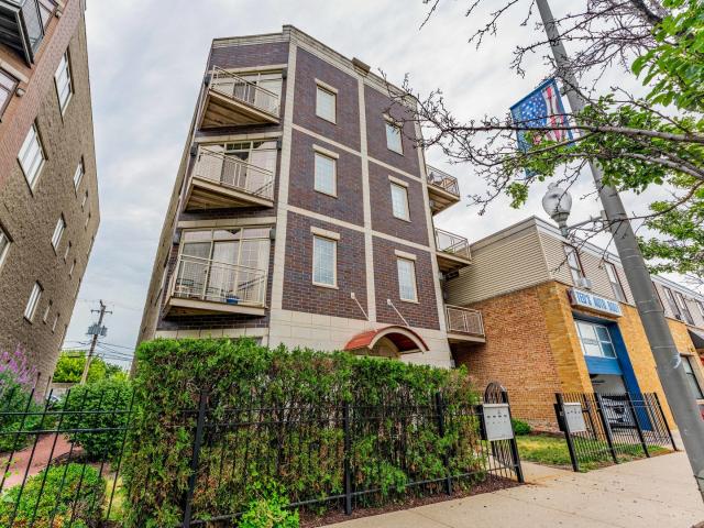 7930 W Grand Avenue # 3W