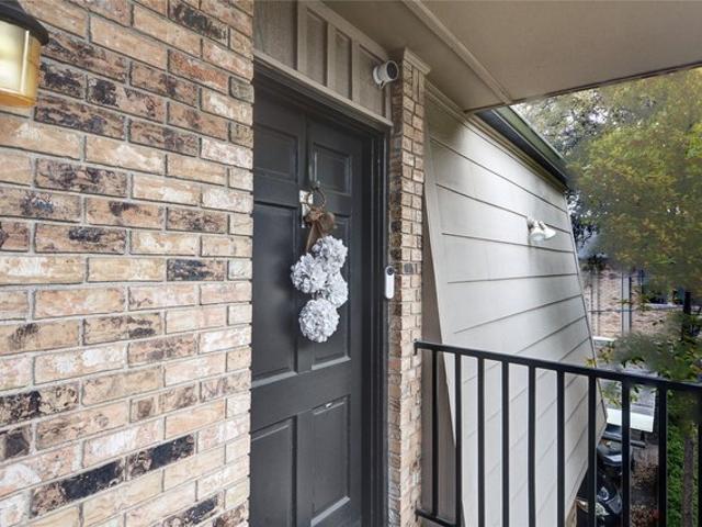 7931 Royal Ln Apt 216, Dallas, TX 75230
