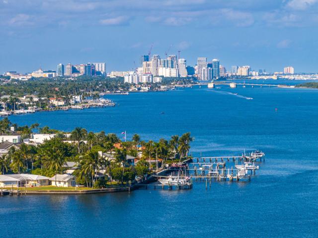 7932 Flagler Ct, West Palm Beach, FL 33405 | MLS #R11104 | Compass