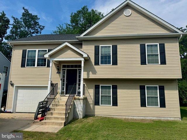 7933 E End Dr, Baltimore, MD 21226