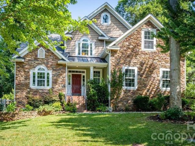 7933 Sally Clark Dr, Denver, NC 28037