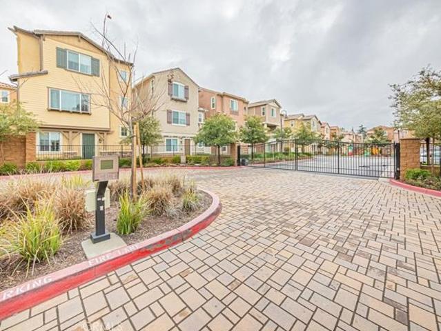 793 Banyan Wy, Pomona, CA 91767