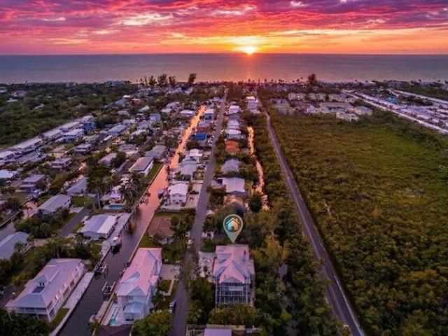 793 Jungle Queen Way, Longboat Key, FL 34228