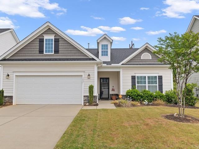 793 Lakemont Dr, Clayton, NC 27520