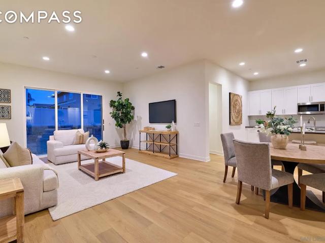 793 Michael Ct Vista, CA