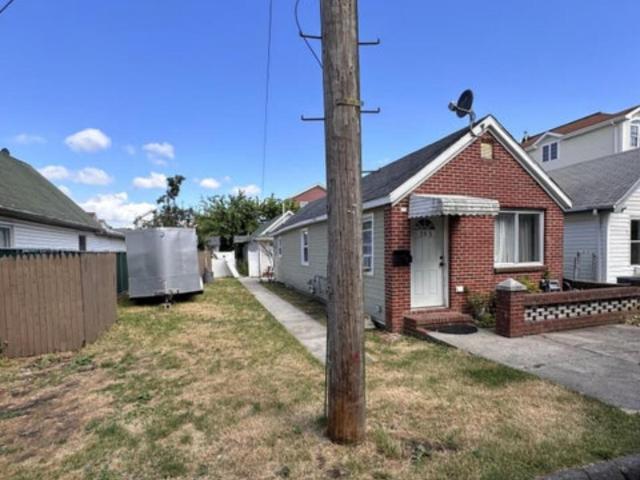 793 Patterson Avenue