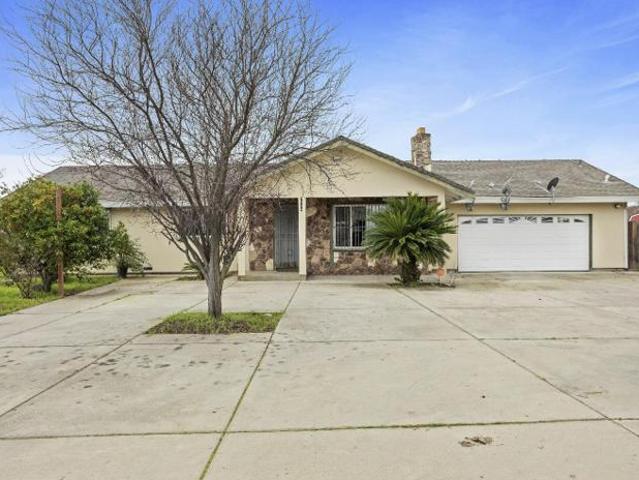 7944 Iona Way, Sacramento, CA 95828