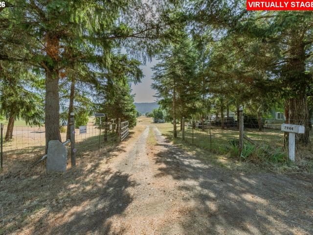 7944 lookingglass rd