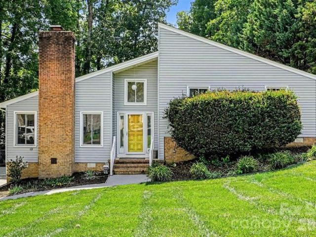 7944 Pawtuckett Rd, Charlotte, NC 28214