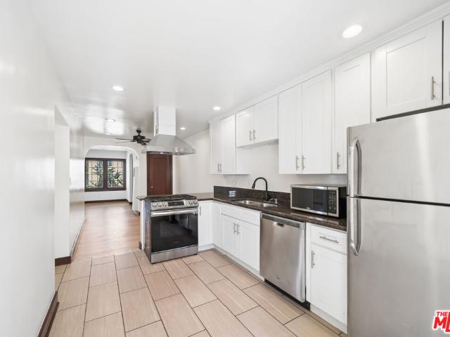 7946 Fountain Ave, West Hollywood, CA 90046 | MLS #26667 | Compass