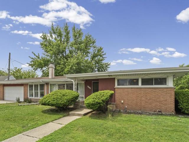 7946 Lotus Ave, Morton Grove, IL 60053