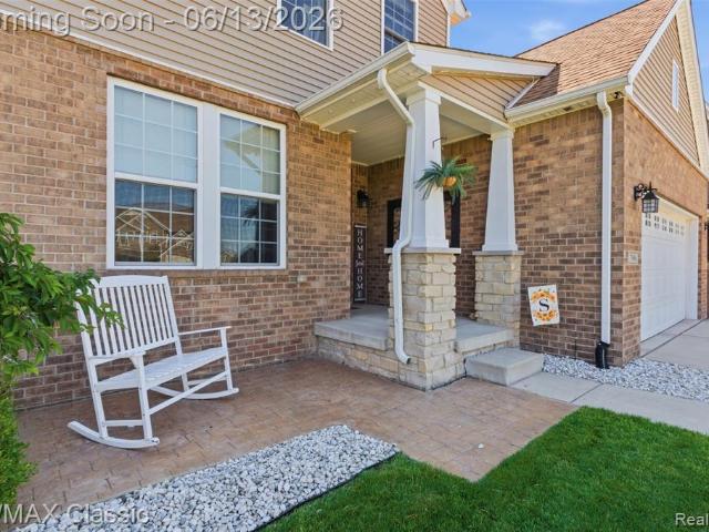 7946 Russell Drive