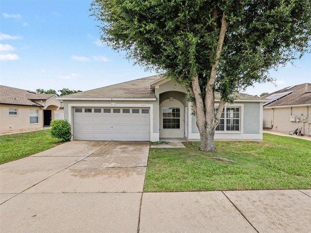 7947 Merchantville Cir, Zephyrhills, FL 33540