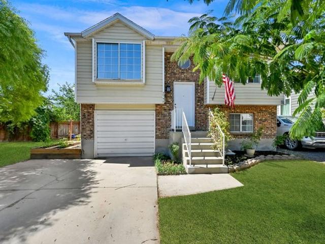 7948 S Linton Dr W, West Jordan, UT 84088