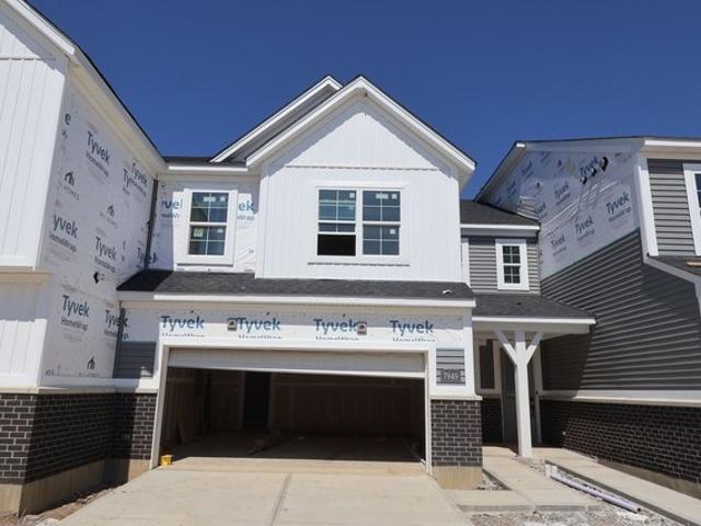 7949 Monet Dr, Mason, OH 45040