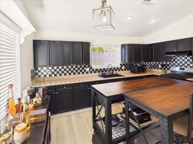 7949 Indian Cloud Ave, Las Vegas, NV 89129 | MLS #2792
