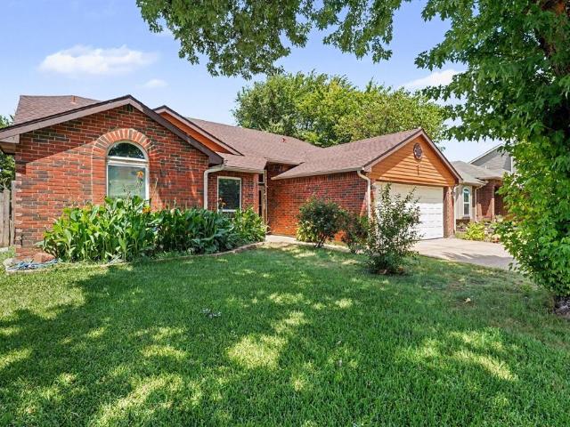 7949 Waterside Trail