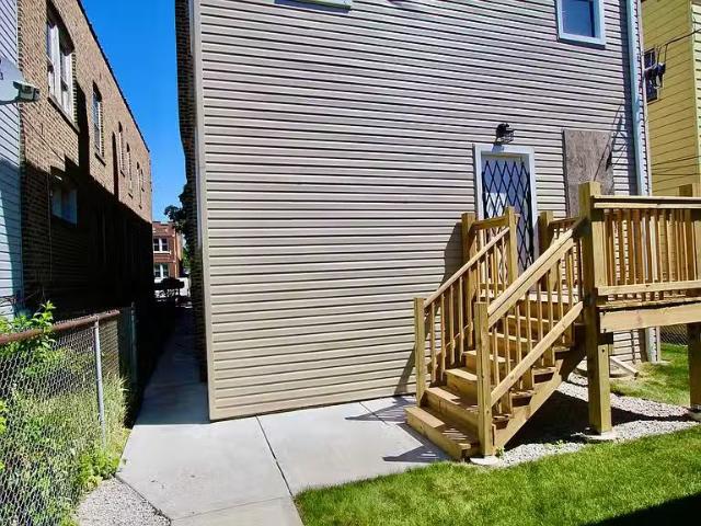 7940 S Green Unit 2 7940 S Green St #2