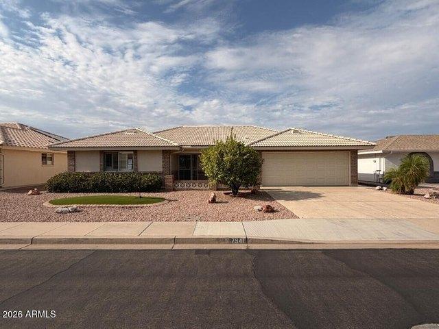 7941 E Navarro Ave, Mesa, AZ 85209