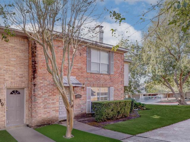 7941 Kendalia Dr, Houston, TX 77036 | MLS #62156 | Compass